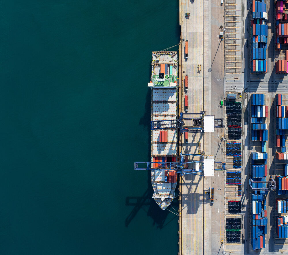 Replacing a 30-year-old customs legacy solution | Netcompany